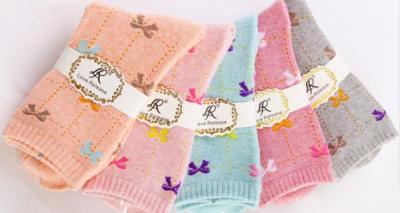 China Extra thick winter terry socks in bowknot design for women for sale