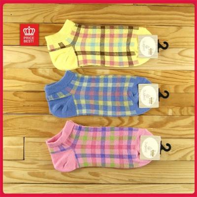China Classic stunning plaid patterned design ankle socks for women for sale