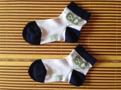 China Top selling classic knitted anti-slip mercerized cotton socks for boys for sale