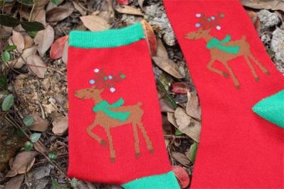 China Vivid cute cartoon christmas deer patterned design supersoft cotton AZO-free dress socks for sale