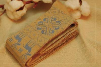 China Trendy vintage style christmas deer patterned design cotton winter knee high thick socks for sale