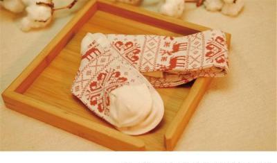 China Graceful christmas deer patterned design cotton winter long thick socks in high quality for sale