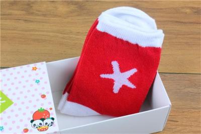 China Promotion gift jacquard christmas design eco-friendly OEM cotton terry socks for baby for sale