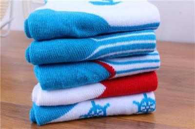 China Wholesale jacquard christmas design breathable cozy winter cotton terry socks for baby for sale