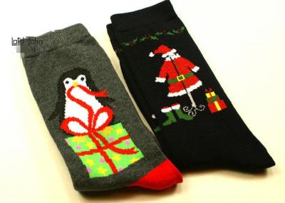 China Classic jacquard cartoon christmas patterned design OEM winter cotton socks for women for sale