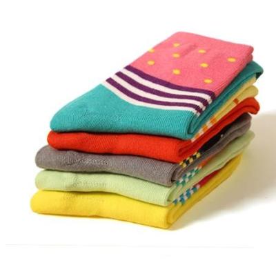 China Trendy colorful christmas promotional style OEM thick winter cosy cotton socks for women for sale