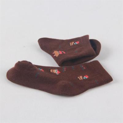 China Classic customized christmas santa claus design cozy thick cotton terry socks for baby for sale