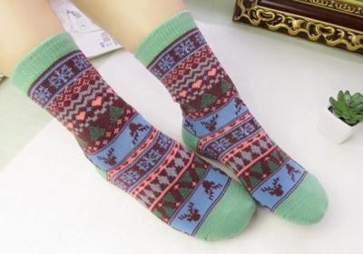 China Classic christmas deer patterned design eco-friendly breathable cotton socks for women for sale