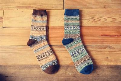 China Classic customized christmas patterned design high quality supersoft wool socks for women for sale