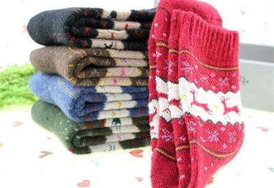 China High quality christmas deer patterned design cozy OEM winter wool dress socks for women for sale