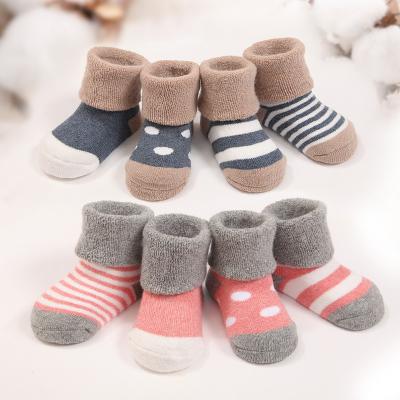 China Top quality fashion knitted terry supersoft AZO-free lovely cotton socks for baby for sale