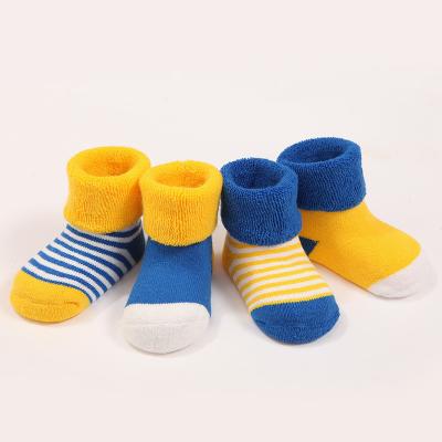 China High warmth fashion knitted terry supersoft eco-friendly lovely cotton socks for infants for sale