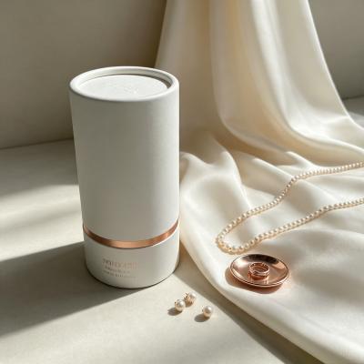China Recyclable Cylindrical Paper Box Suitable for Luxury Packaging Retail Display and Sustainable Product Protection Needs for sale
