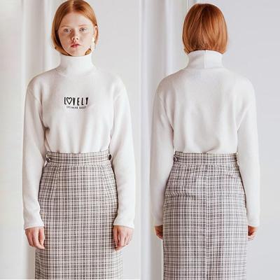 China Turtle Neck Women Winter Clothing Hoodies Embroidery for sale