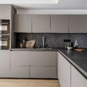 China Customizable Size Modern Kitchen Cabinet Set and OEM/ODM Supported for Global Distributors for sale