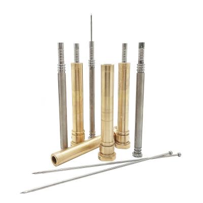 Cina 1.2343 Material Die Cast Metal Parts Precision Core Pins / Die Casting Tooling in vendita