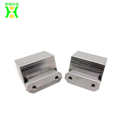 China Guangdong Made Carbide Material Special Die Punch Pins For Press Die Mold à venda