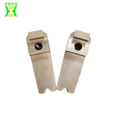 Cina DAC Material Die Casting Mold Parts , Honda Plug Precision Core Pins 0.005mm Axiality in vendita