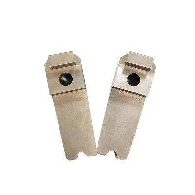 Cina DAC Material Die Casting Mold Parts , Honda Plug Precision Core Pins 0.005mm Axiality in vendita
