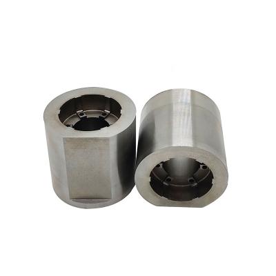 Cina 1.2379 Steel Thread Core Precision Mould Parts For Plastic Medicine Bottle Cap in vendita