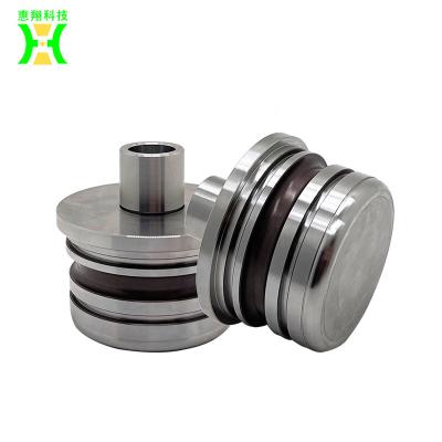 Cina High Hardness Single Cavity Mold Core Low Tolerance For Cosmetic Injection Mold Insert in vendita