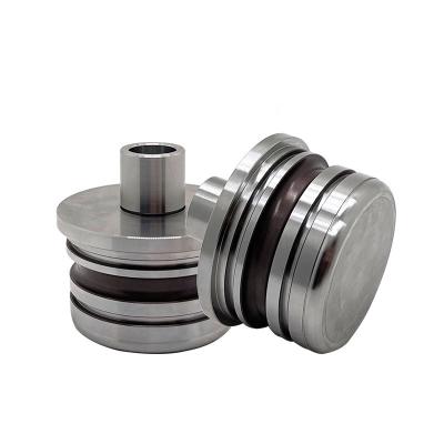 Cina High Hardness Single Cavity Mold Core Low Tolerance For Cosmetic Injection Mold Insert in vendita