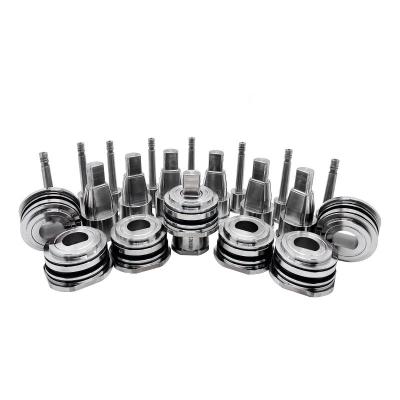 Cina CNC Processing STAVAX Plastic Injection Mold Parts For Daily Packaging Bottle Caps in vendita