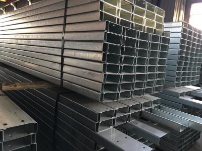 Cina Il peso leggero ha galvanizzato la C/Purlins di Z, Purlins laminati a caldo della costruzione del metallo in vendita