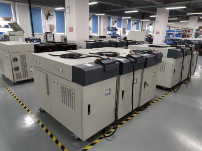 Cina 1064nm Industrial YAG Laser Welder, macchina di saldatura YAG con feedback energetico negativo in vendita