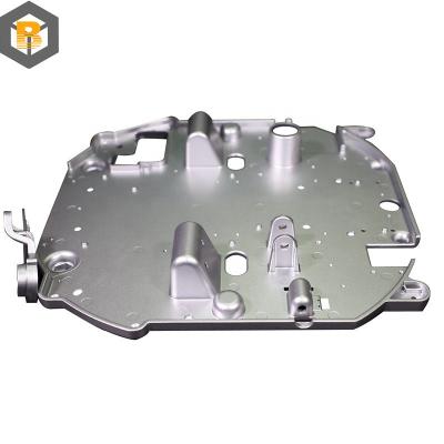 Cina Custom by 2D/3D/Drawing Zinc Magnesio Aluminio Fusione a fuso per spazzatura di parti di robot in vendita