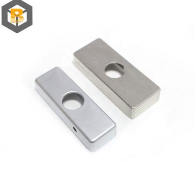 Cina Tolleranza di grado 4 Pressione Magnesio Zinc Leghe di ottone Aluminio Parti di fusione a pressione in vendita