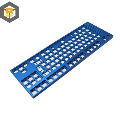 China Máquinas de fiação de metais personalizadas Partes de usinagem CNC para teclados mecânicos de jogos à venda