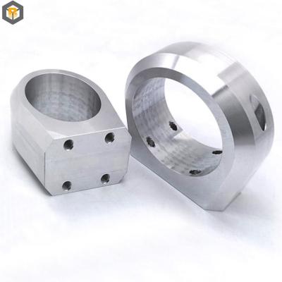 Cina Parti di lavorazione CNC su misura in lega per ricambi di accessori CNC in alluminio ad alta precisione in vendita