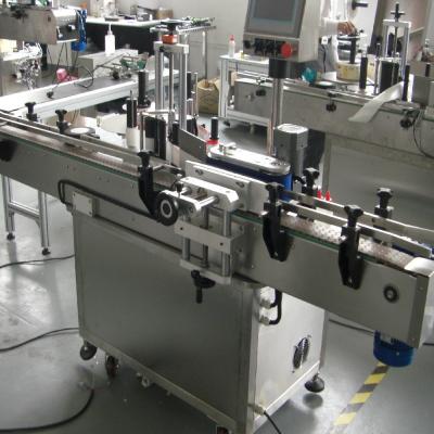 Cina Applicatore di etichette per bottiglie rotonde completamente automatico da 200 mm per plastica PET in vendita