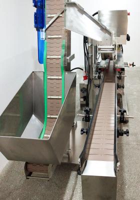 China Glass Dropper Bottle Body Gel Cosmetic Spray Bottle Screw Capping Machine For Industrial Te koop