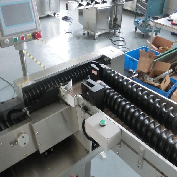 10ml Vials Plastic Tube Ball Pen Automatic Labeling Machine Eyebrow Pencil Horizontal Labeling Machine