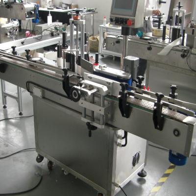 China Máquina automática de rotulagem de garrafas redondas para garrafas de vidro PET à venda