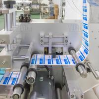 China Factory Direct Semi Automatic Flat Bottles Labeling Machine for Cleansers Shampoos Essential Oils Label Applicator for sale