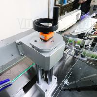 China Automatic Box Labeling Machine Gasoline and Alcohol Labeling Machine for Bottles Label Applicator for sale