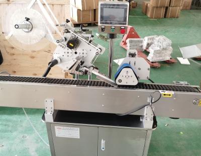 China Tandnaald Horizontale Etiketteringsmachine Vial Sticker Labeler Machine Te koop