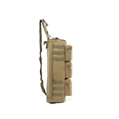 China Comfortabele schouderrugzak khaki zak met buitenste frame en drie zakken Te koop