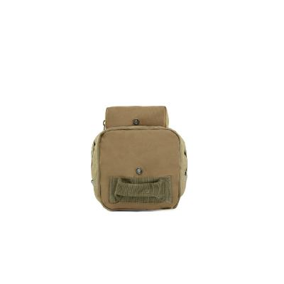 China Comfortabele schouderrugzak khaki zak met buitenste frame en drie zakken Te koop
