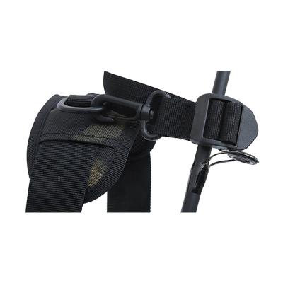 Cina Sacchetto di bottiglia d'acqua camuffata per campeggio e allenamento 2-3 kg Capacità Tasche multiple in vendita