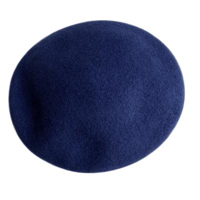 Cina Stylish Red Beret Cap con dimensione regolabile 0.2kg/pc Dimensione universale 56-60cm lana in vendita