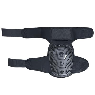 Cina Per proteggere lo sport, sono utilizzati cuscinetti per gomito e ginocchio neri flessibili. in vendita