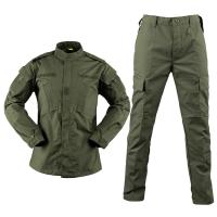 China Customizable and Breathable Training T-shirts with Seamless Fusing Technology for sale