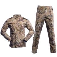 China Customizable and Breathable Training T-shirts with Seamless Fusing Technology for sale