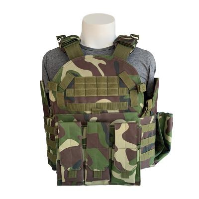 Cina MTV08 Camouflage Breathable Tactical Vest with Molle system in vendita