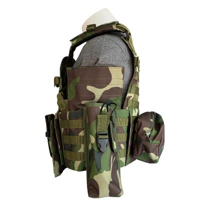 Cina MTV08 Camouflage Breathable Tactical Vest with Molle system in vendita