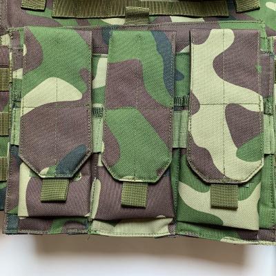Cina MTV08 Camouflage Breathable Tactical Vest with Molle system in vendita